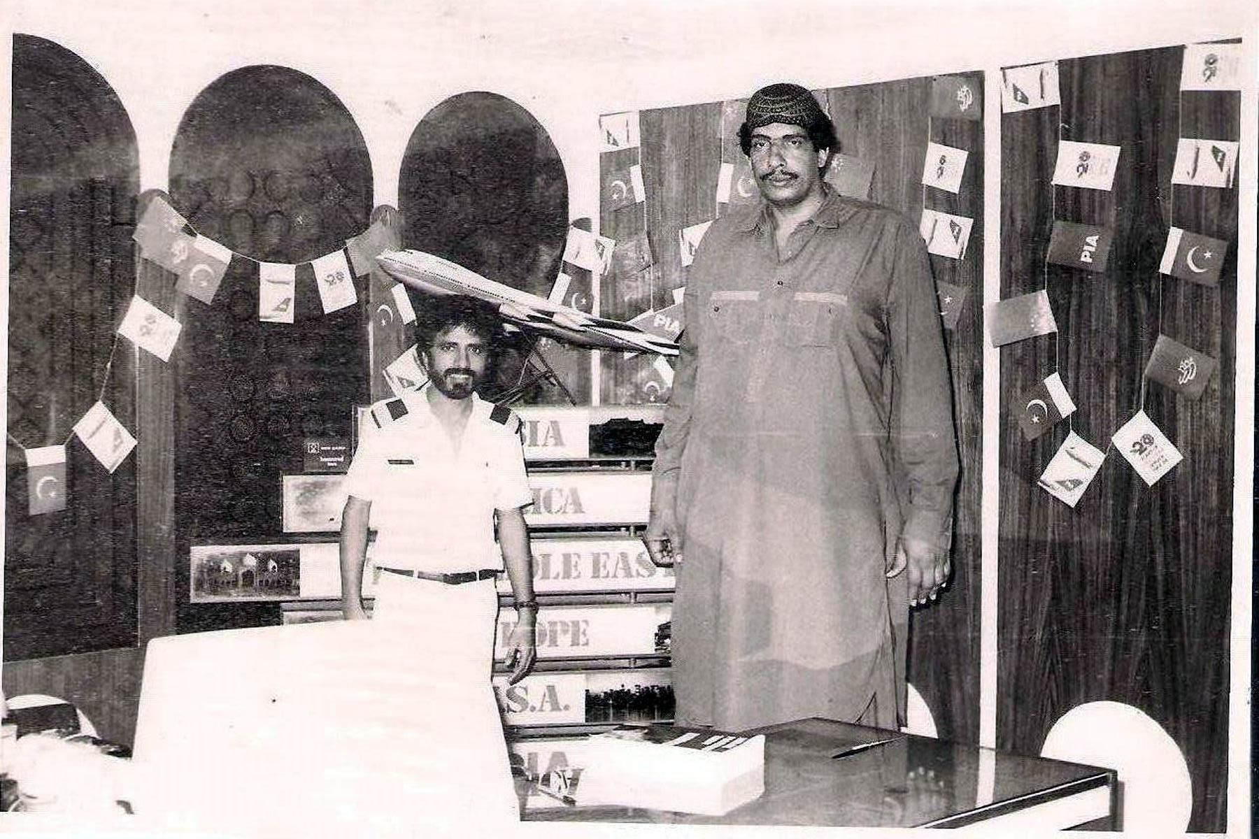 Haji Mohammad Alam Channa - The tallest man Pakistan
