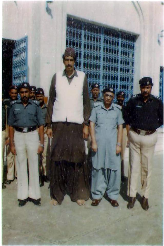 Haji Mohammad Alam Channa - The tallest man Pakistan