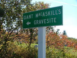 Angus MacAskill The tallest man in Scotland