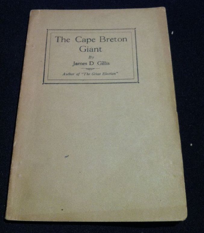 Angus MacAskill The tallest man in Scotland