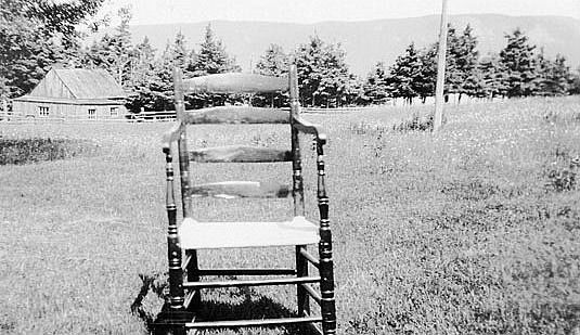 Angus MacAskill The tallest man in Scotland