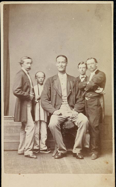 Chang Woo-Gow - The tallest man China