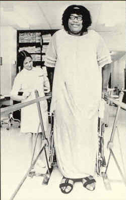 Delores Pullard - The tallest woman