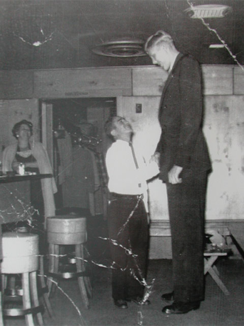 Don Koehler - The tallest man Chicago