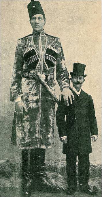 Feodor Machnow - The tallest man Russia Belarus