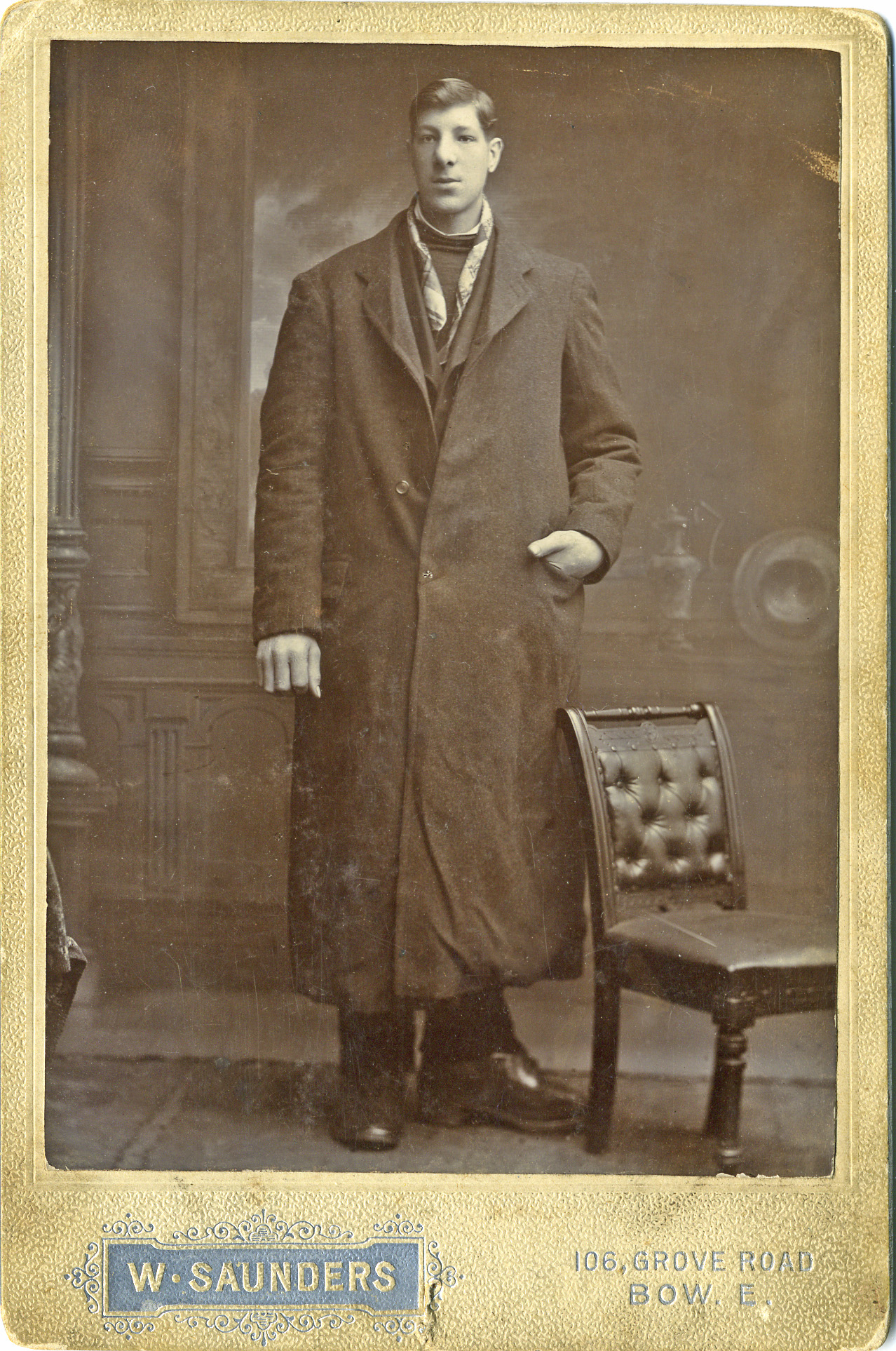 Frederick Kempster - The tallest man Wiltshire