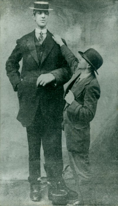 Frederick Kempster - The tallest man Wiltshire