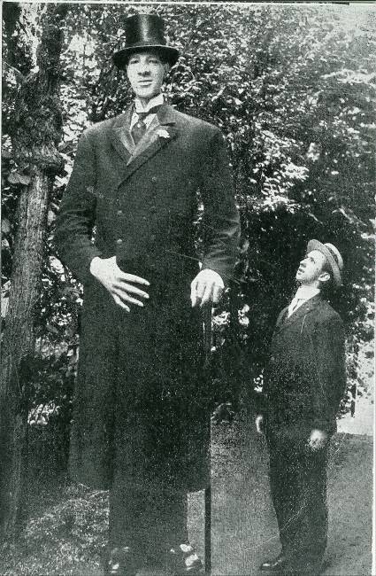 Frederick Kempster - The tallest man Wiltshire