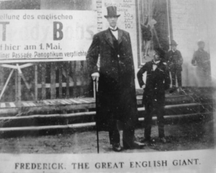 Frederick Kempster - The tallest man Wiltshire