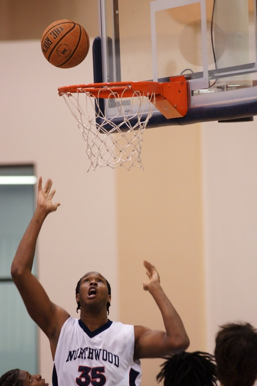 Jermaine Middleton - The tallest man