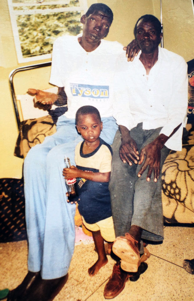 John Paul Ofwono - The tallest man Uganda