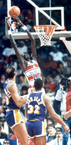 Manute Bol - The tallest man Sudan