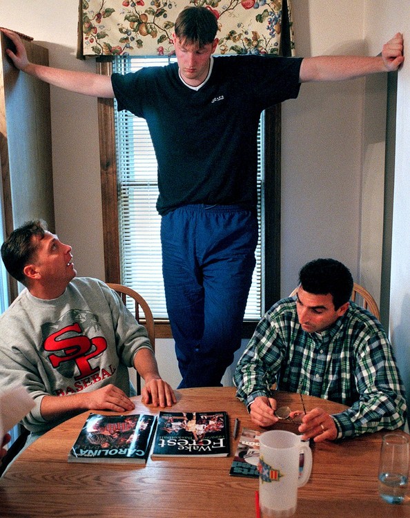 Neil Fingleton The tallest man England and Europe