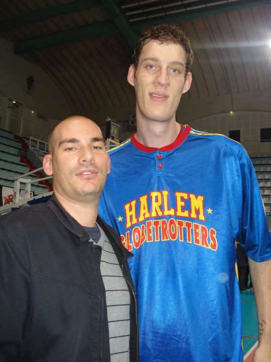 Paul Sturgess - The tallest man Loughborough Harlem Globetrotters