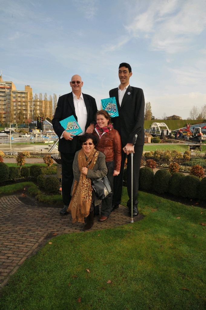 Rob Bruintjes - The tallest man of the Netherlands Holland