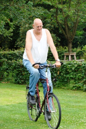 Rob Bruintjes - The tallest man of the Netherlands Holland