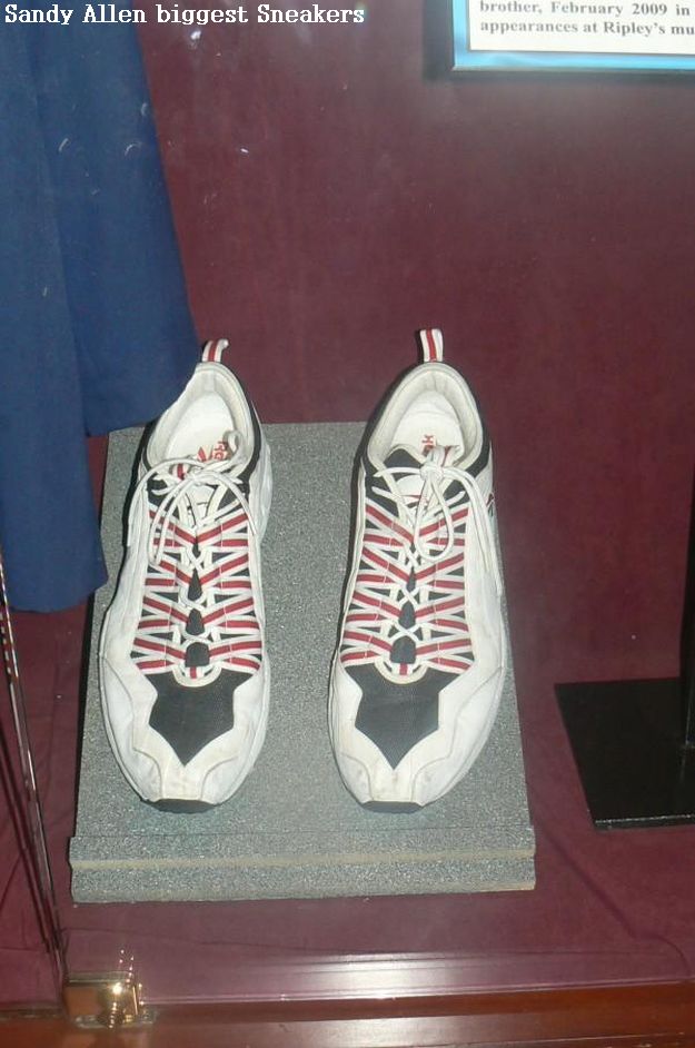 Sandy Allen - The tallest woman