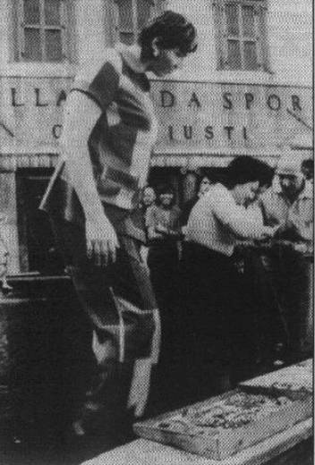Sandy Allen - The tallest woman