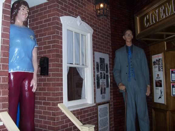 Sandy Allen - The tallest woman