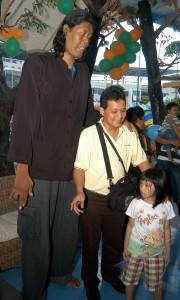 Suparwono The tallest man Indonesia