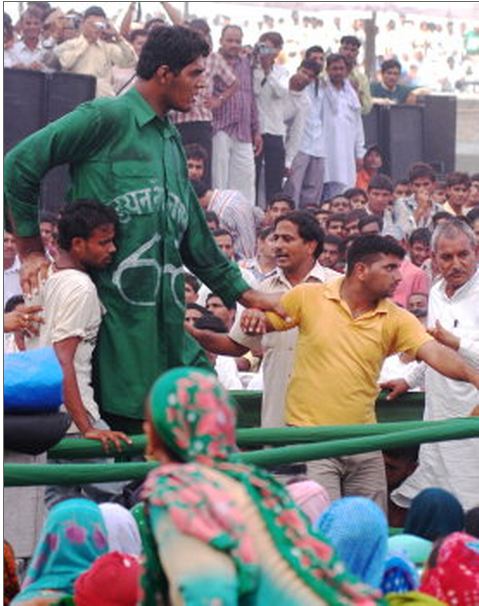 Vikas uppal - The tallest man India