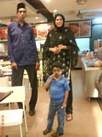 Zainab Bibi - The tallest woman of Pakistan