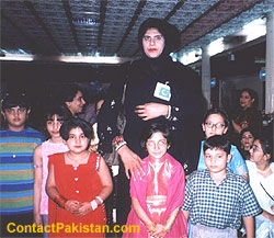 Zainab Bibi - The tallest woman of Pakistan