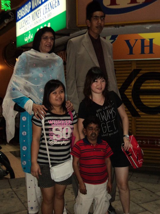 Zainab Bibi - The tallest woman of Pakistan