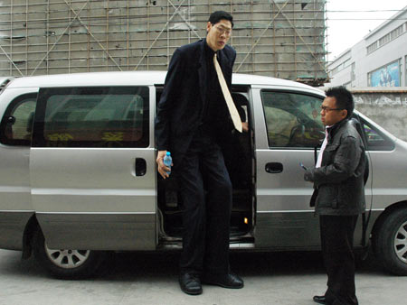 Zhang Jun-Cai The tallest man China