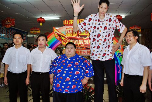 Zhang Jun-Cai The tallest man China